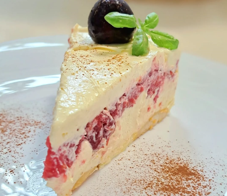 Preukusna letnja poslastica – Jednostavno se pravi, a pojede se za tren ...